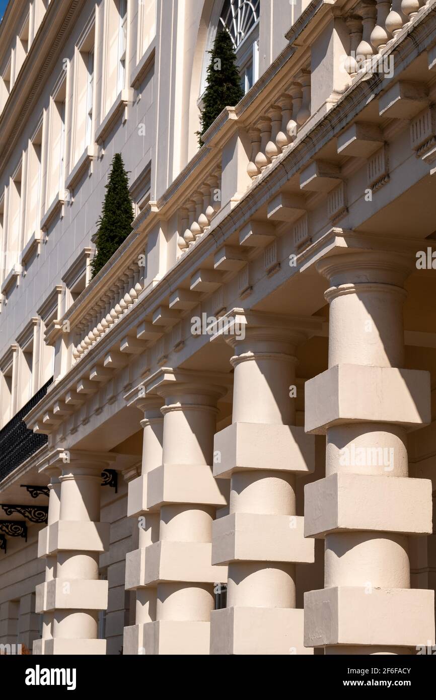 Grade 1 listed Chester Terrace, part of the iconic Nash Terraces on ...