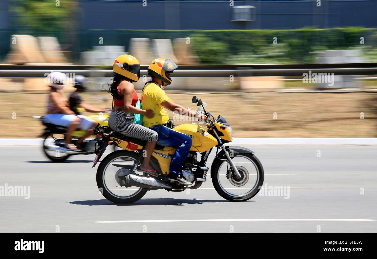 salvador, bahia, brazil - december 30, 2020: motocilcista is seen ...