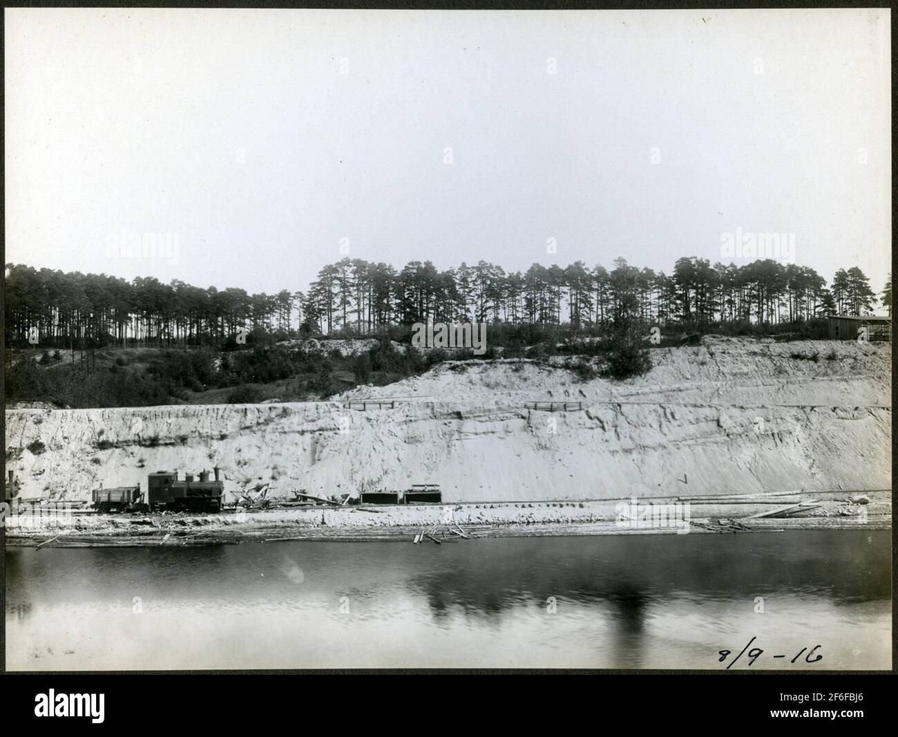 Steam LOCK No. 10 and No. 12 at the bridge building for the double ...