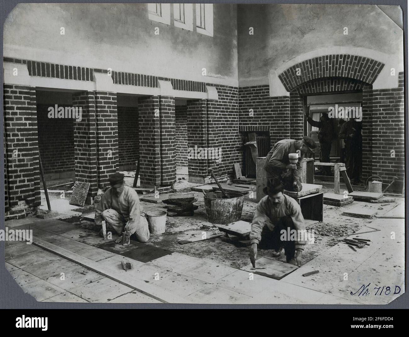 Floor laying in the turn room Stock Photo - Alamy