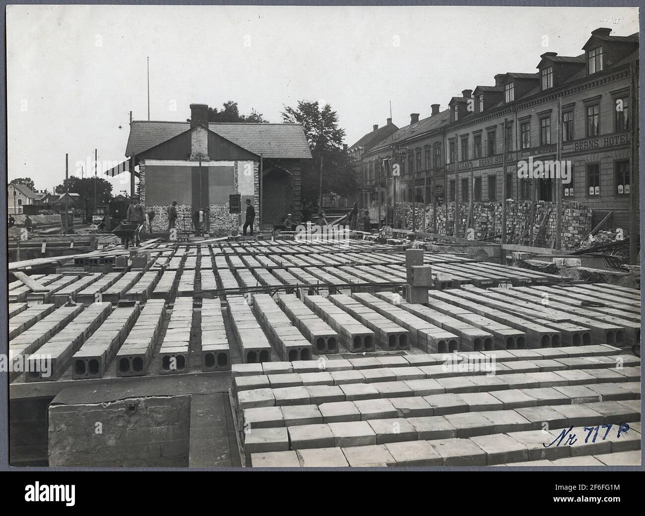 Process building new railway hi-res stock photography and images - Alamy
