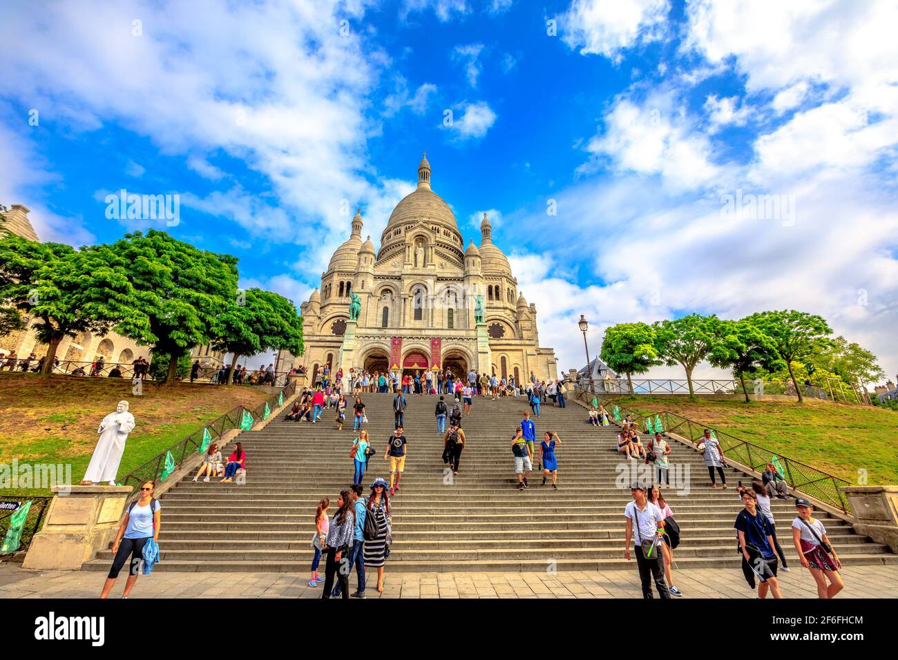 Sacred Heart of Paris Stock Photo - Alamy