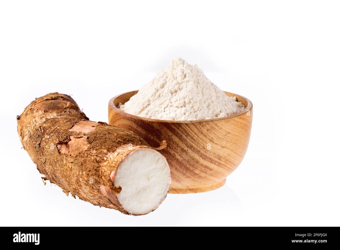 Manihot esculenta - Cassava fresh root Stock Photo - Alamy