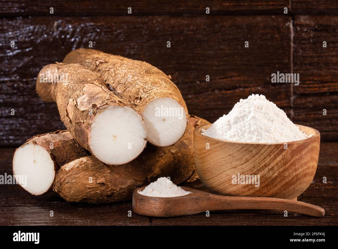 Raw yucca starch - Manihot esculenta Stock Photo - Alamy