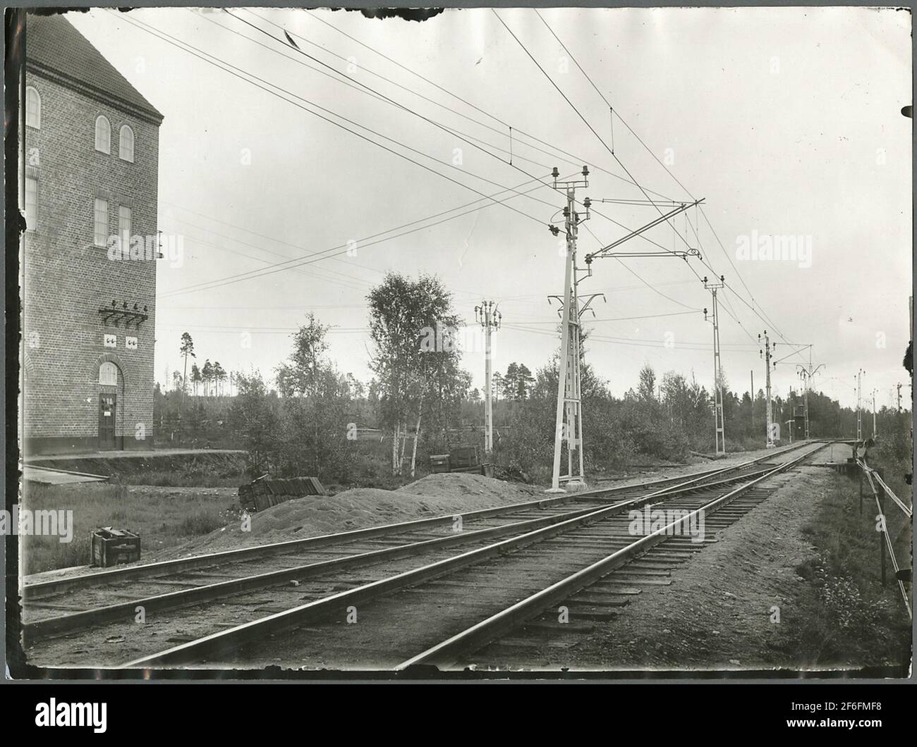 Contact line on the Malmbanan. (Narvik - Luleå Stock Photo - Alamy