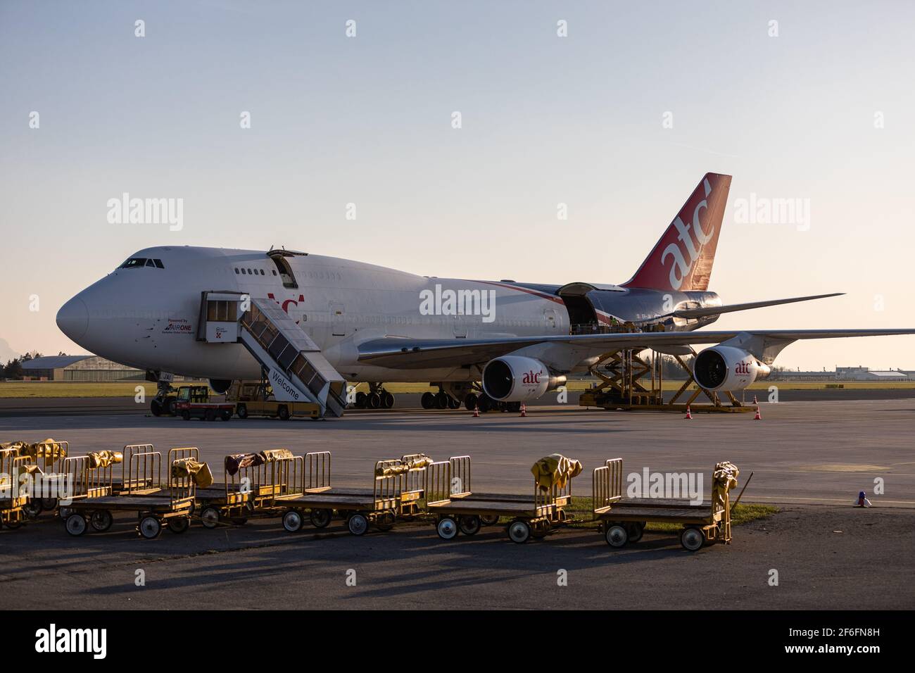 Boeing 747 cargo loading hi-res stock photography and images - Alamy