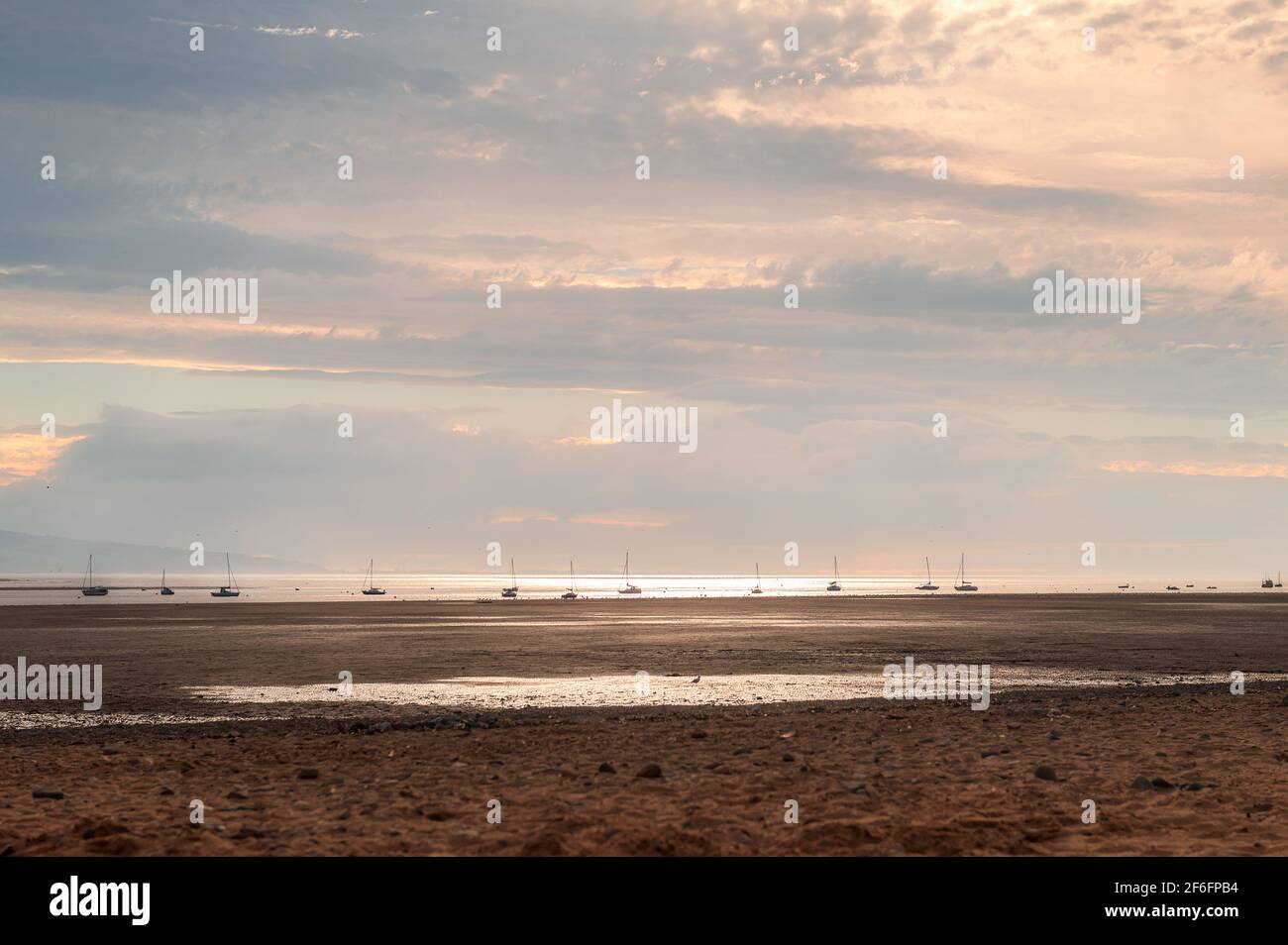 Sunset on Thurstaston beach, Wirral Peninsula, Merseyside, England, UK ...