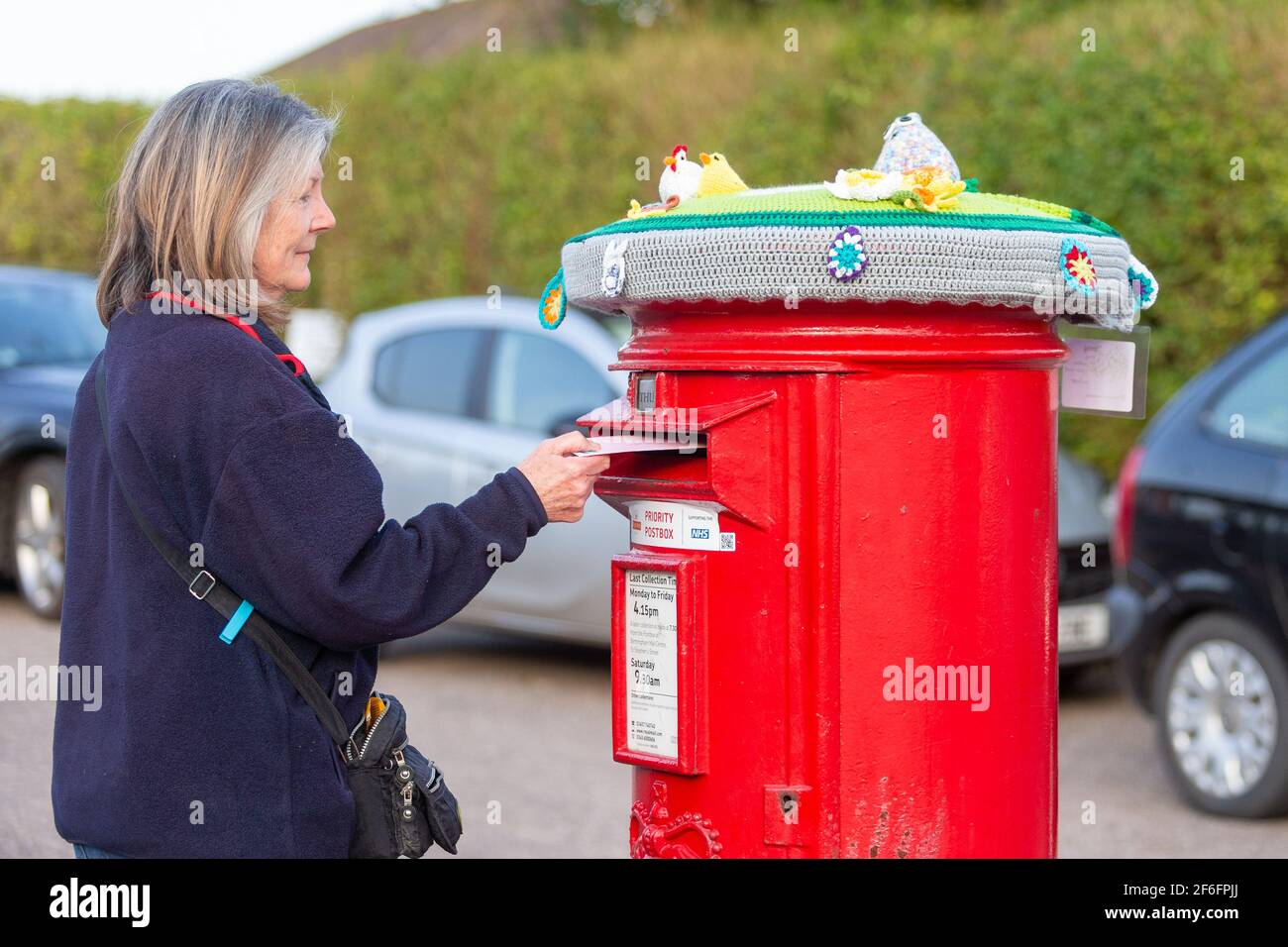 Random acts of crochet kindness hi-res stock photography and images - Alamy