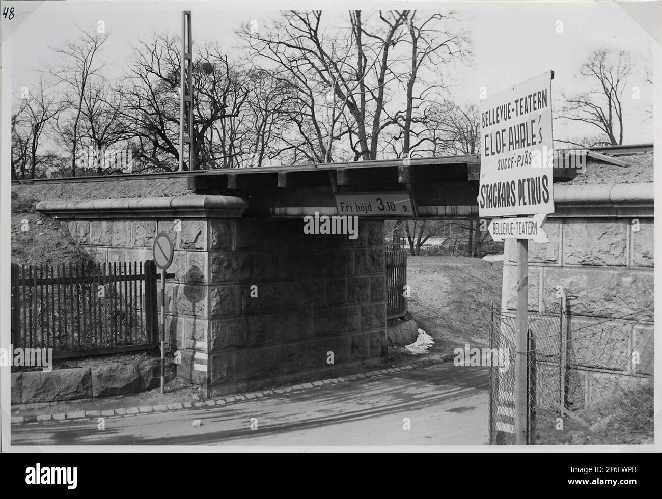 Road port at Bellevue, on the route between stable hunting and Albano ...