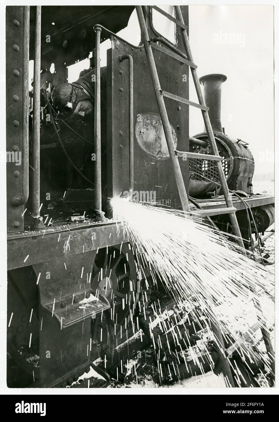 Scrapping steam locomotive Stock Photo - Alamy