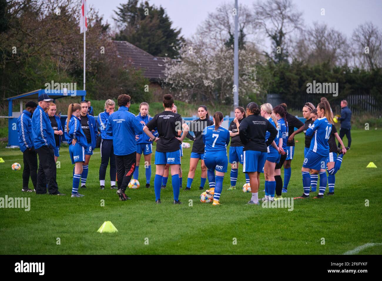 Dartford, UK. 31st Mar, 2021. Kent Football United team talk before the ...