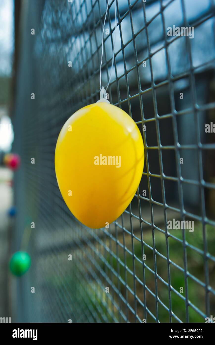 Egg fence hi-res stock photography and images - Alamy