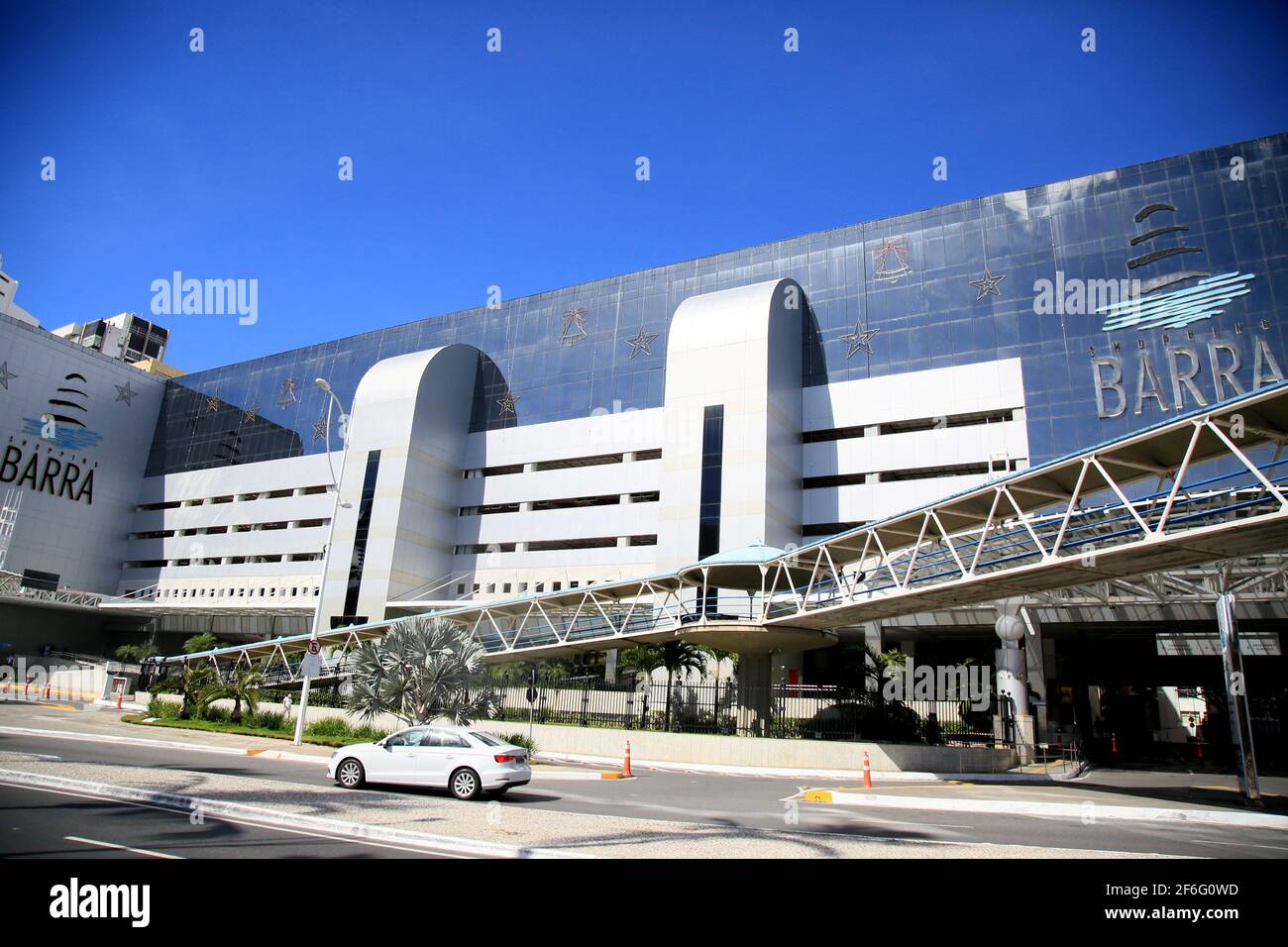 Barra shopping mall salvador bahia hi-res stock photography and images ...