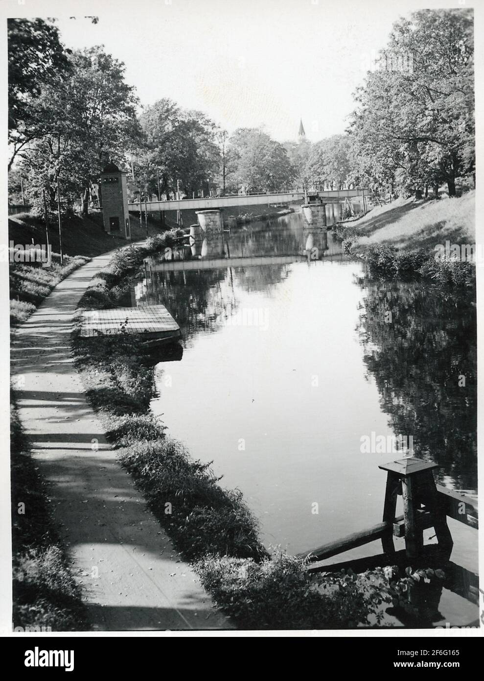 Swivel bridge over Göta Canal at Motala Stock Photo - Alamy