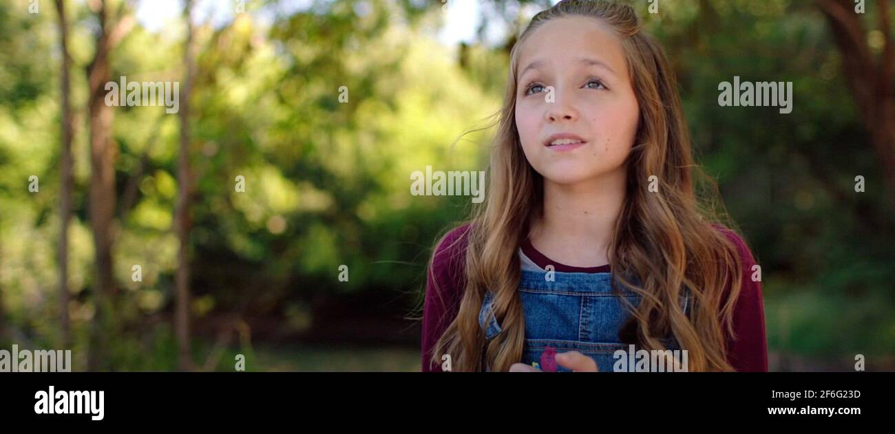 THE GIRL WHO BELIEVES IN MIRACLES, Austyn Johnson, 2021. © Atlas ...