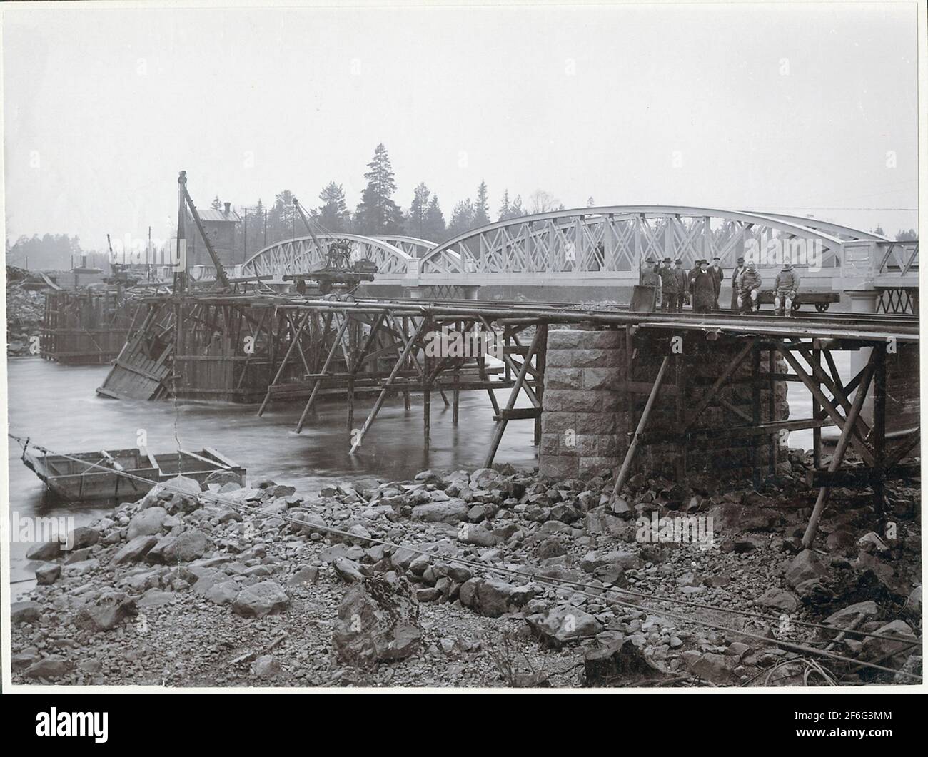 Uppsala - Gävle Railway, UGJ. Bridge over the Dalälven at Älvkarleö on ...