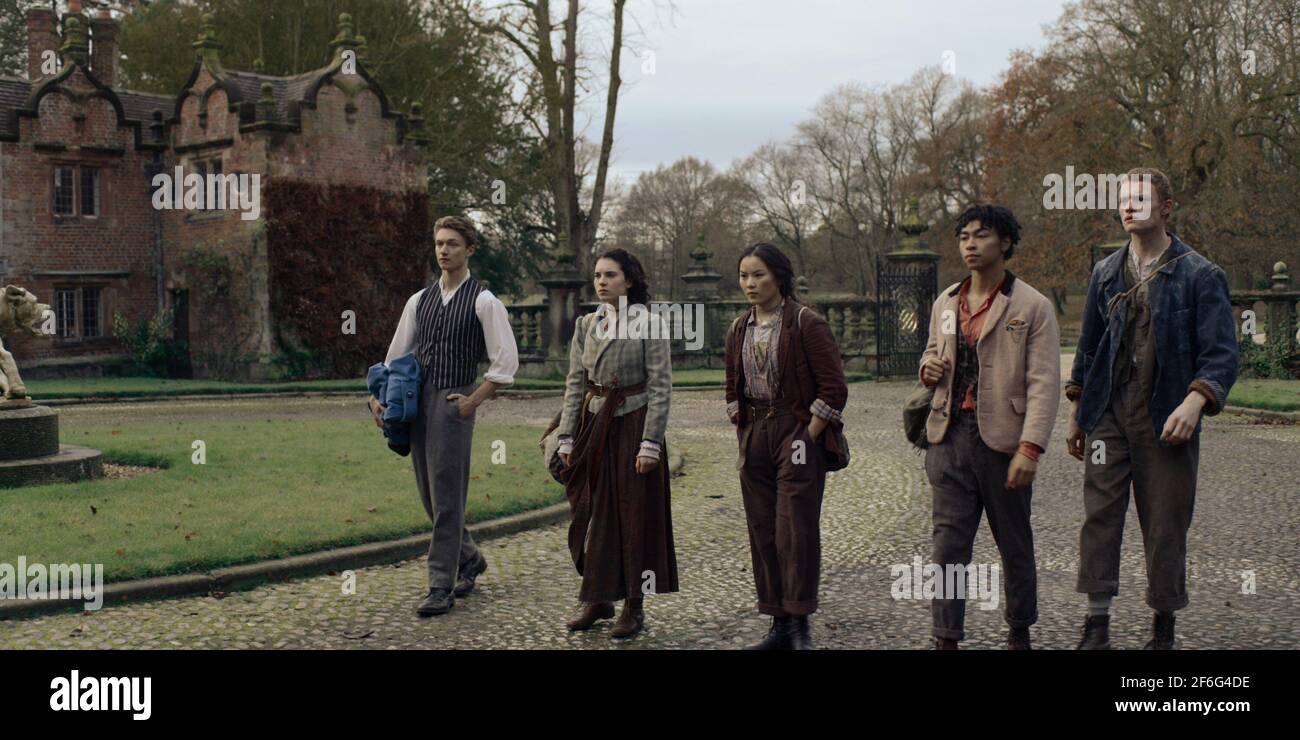 THE IRREGULARS, from left: Harrison Osterfield, Darci Shaw, Thaddea ...