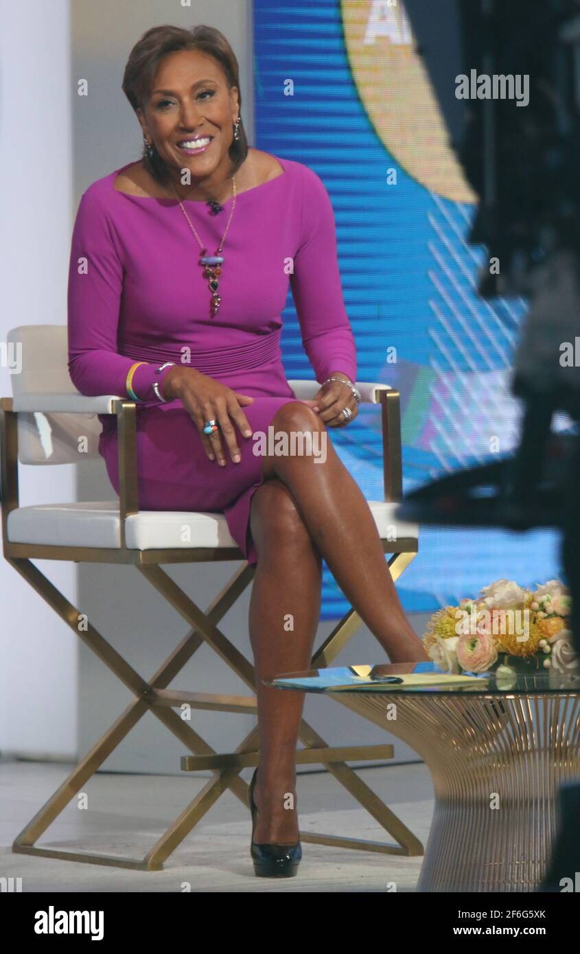 New York, NY, USA. 31st Mar, 2021. Robin Roberts on the set of Good ...