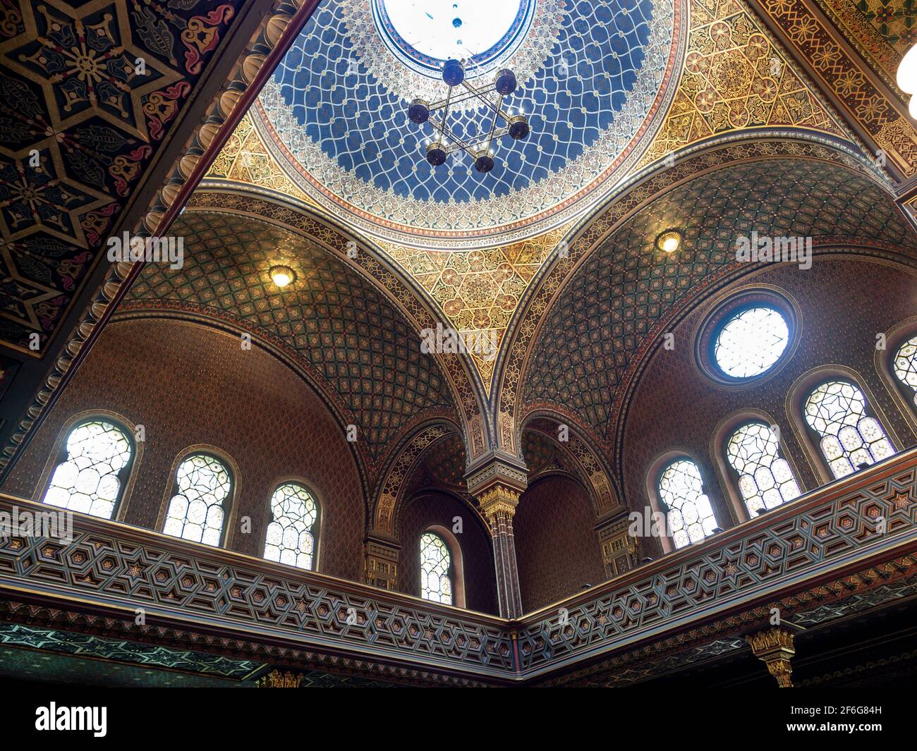 The Central Dome and balconies in the main hall of the Spanish ...