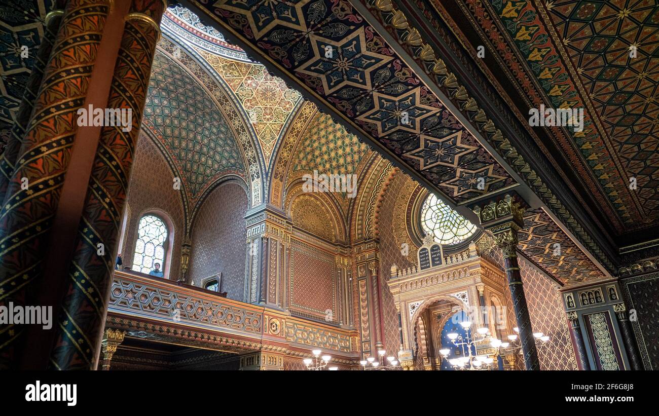 Balcony decorations and ceiling of the Spanish Synagogue in Prague: The ...