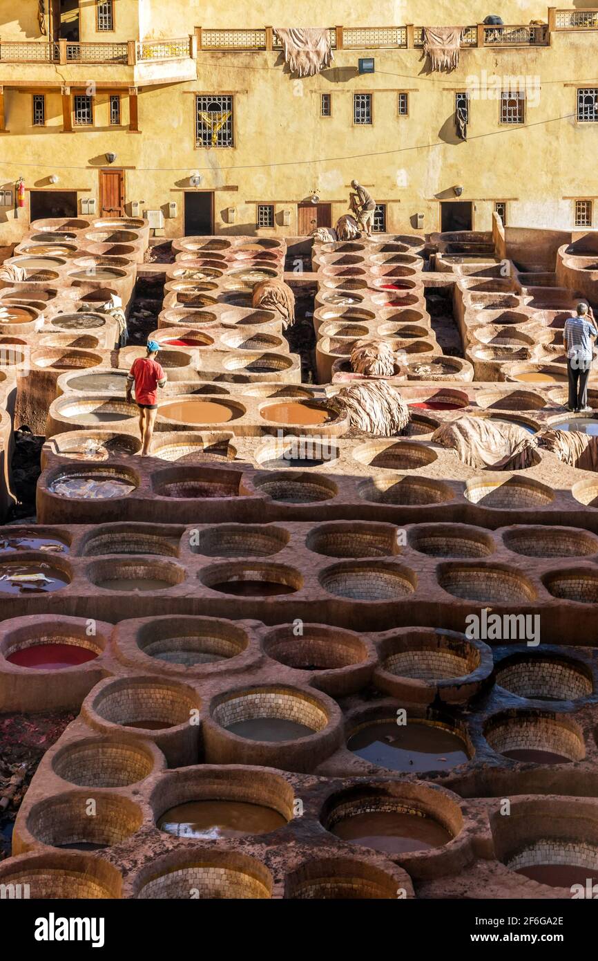 Vats of yellow paint hi-res stock photography and images - Alamy