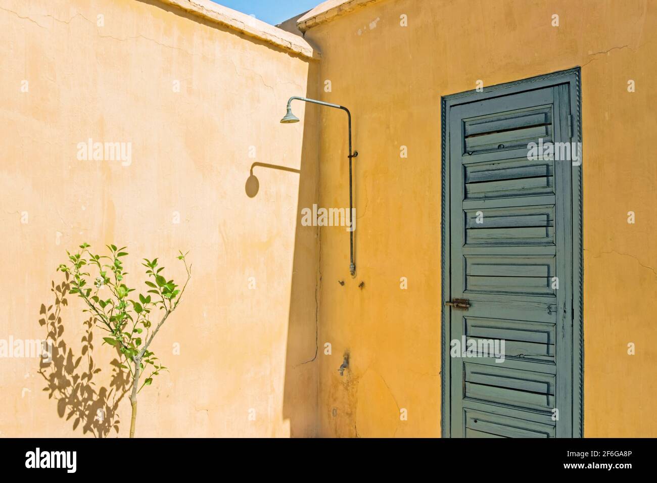 rooftop terrace of traditional Moroccan riad building Stock Photo - Alamy