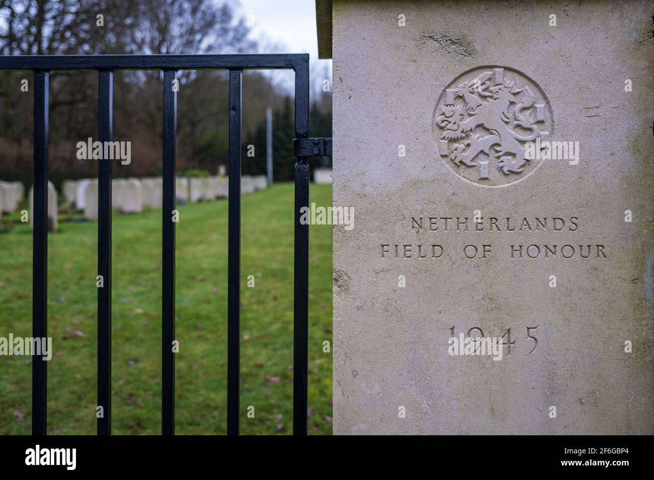 Mill Hill Dutch War Cemetery, Nederlands ereveld, London, U.K. War ...