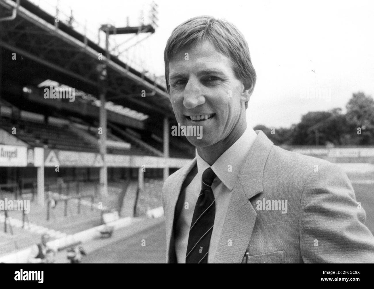 CHRIS NICHOLL TAKES OVER FROM LAWRIE MCMENEMY AS SOUTHAMPTON F.C ...