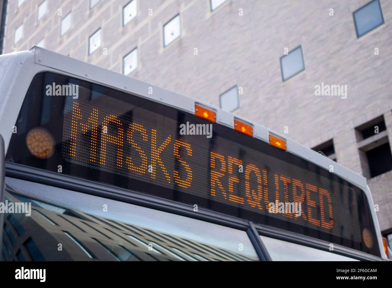 Masks required bus sign hi-res stock photography and images - Alamy