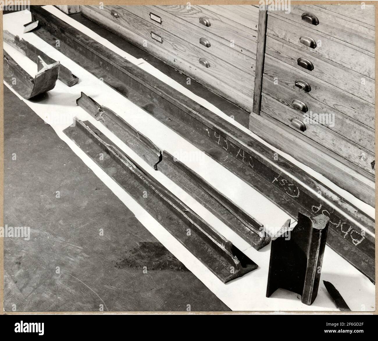 Rail break in rail Stock Photo - Alamy