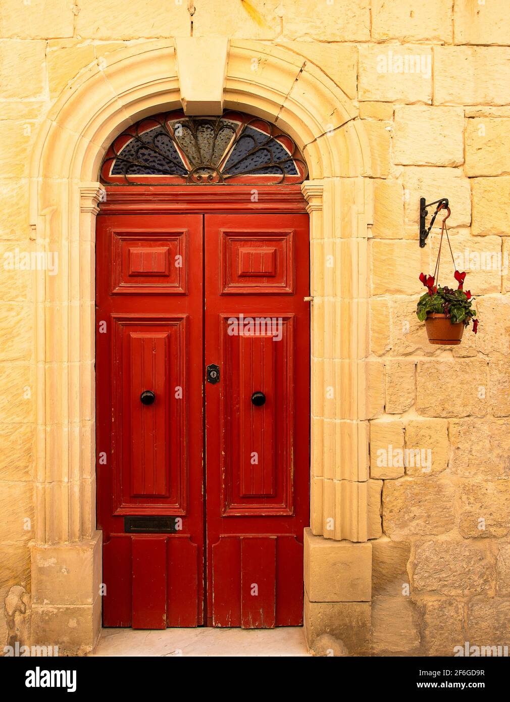 Old rustic door hi-res stock photography and images - Alamy