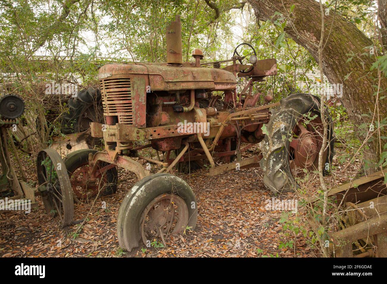 Old Rusty Farm Tractor Stock Photo - Alamy