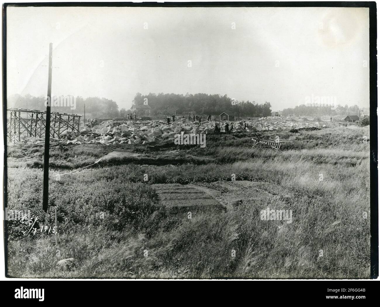 Stockholm Vasteras Bergslagen, SWB Bank after blasting. Line TomTeBoda ...