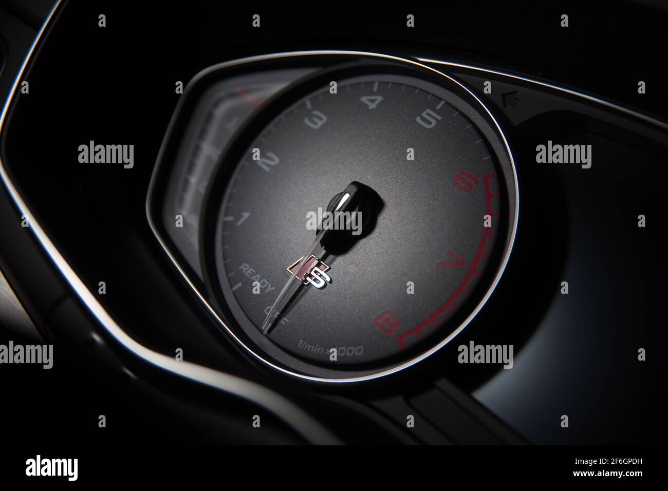 Audi s4 rev counter hi-res stock photography and images - Alamy