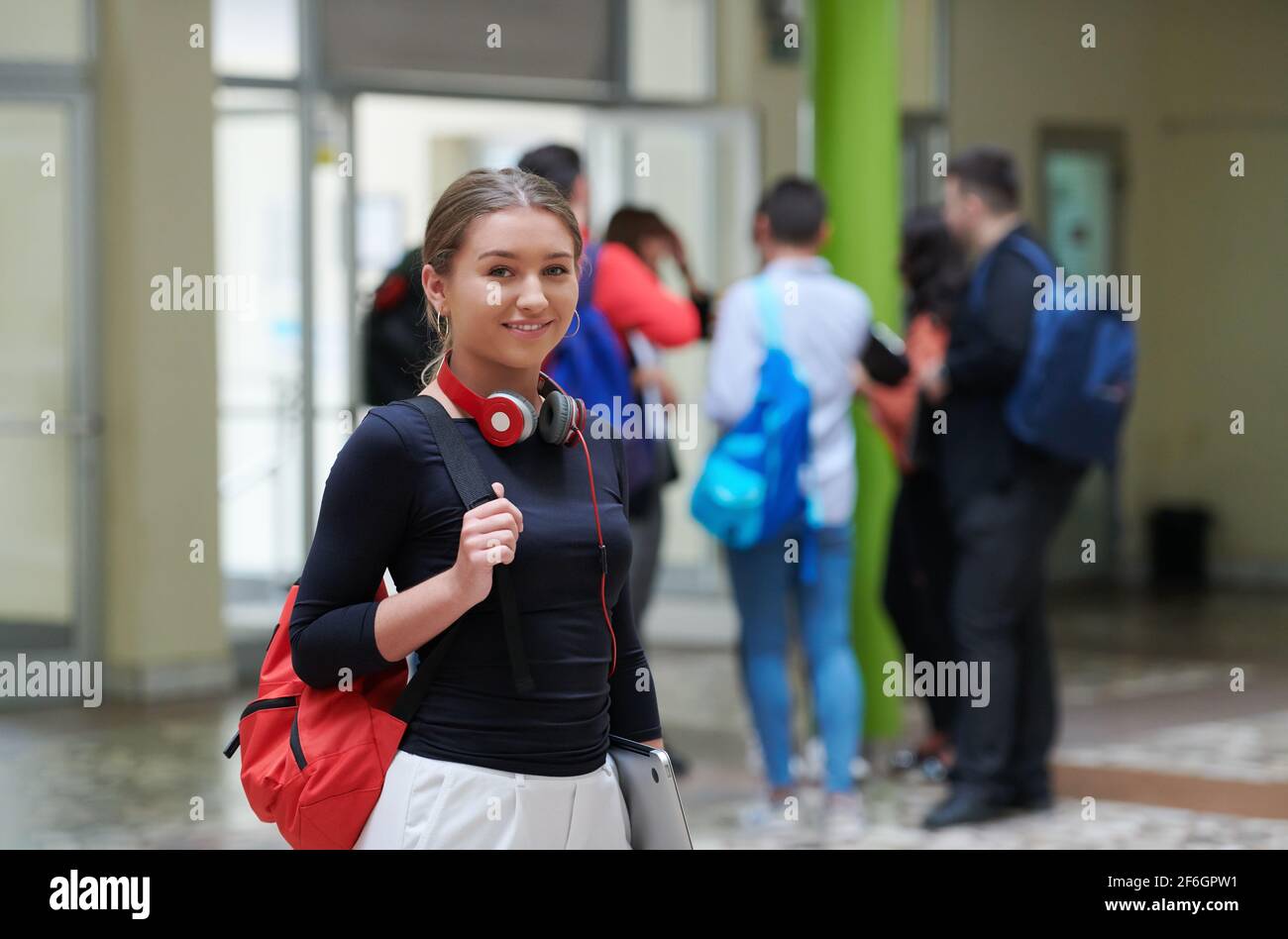 Student getting ready class hi-res stock photography and images - Alamy