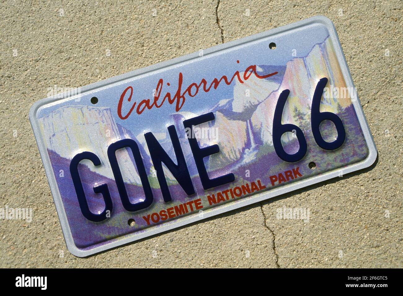 California license plate hi-res stock photography and images - Alamy
