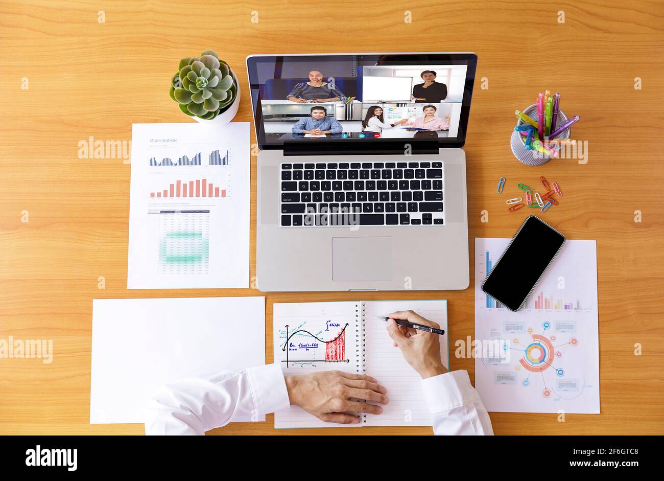 Top view Businessman and businesswoman analysis financial chart with ...