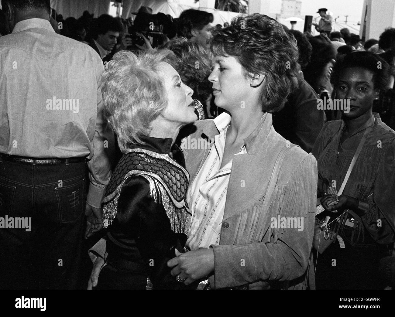 Janet Leigh and Jamie Lee Curtis May 8, 1982. Credit: Ralph Dominguez ...