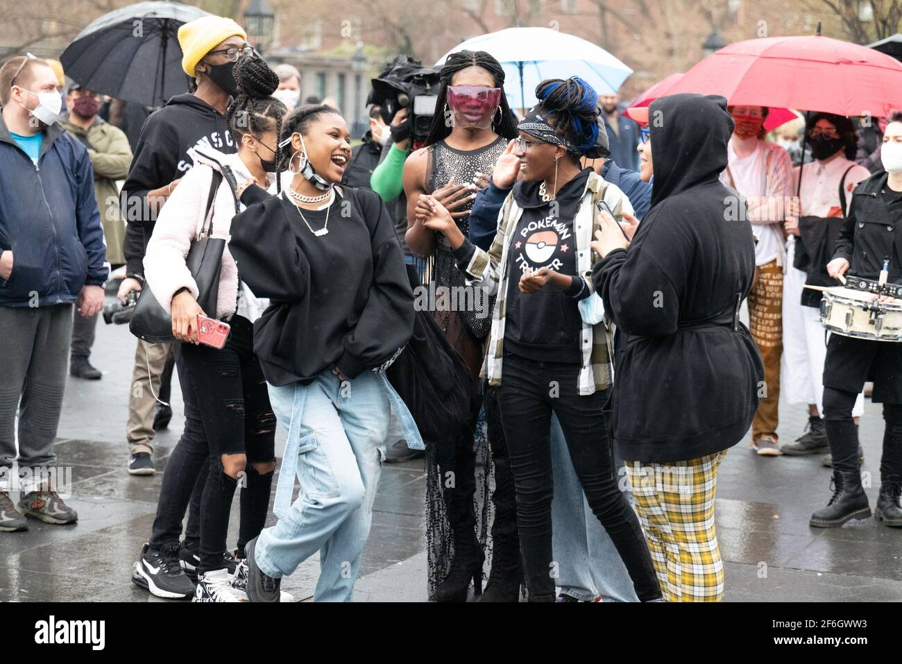 Strut wire hi-res stock photography and images - Alamy