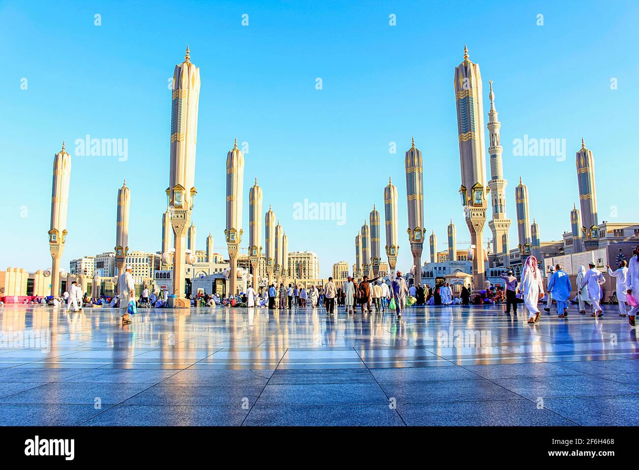Madina Munawara High Resolution Stock Photography and Images - Alamy