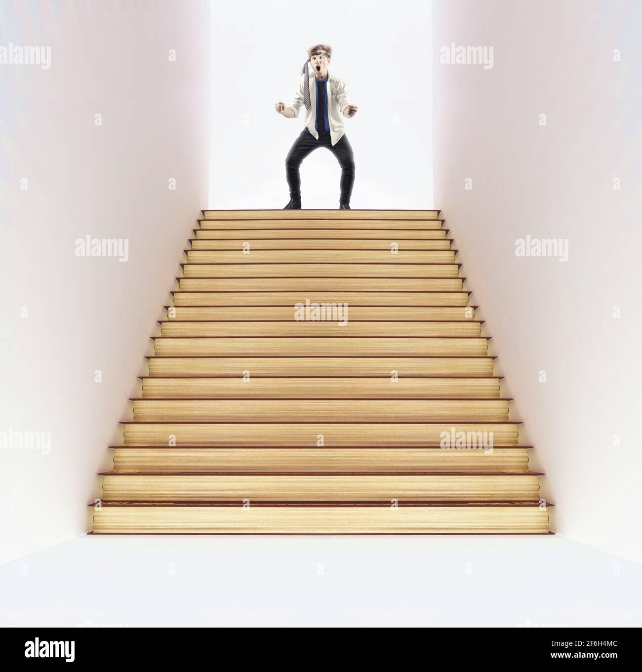 Aim make steps to success hi-res stock photography and images - Alamy