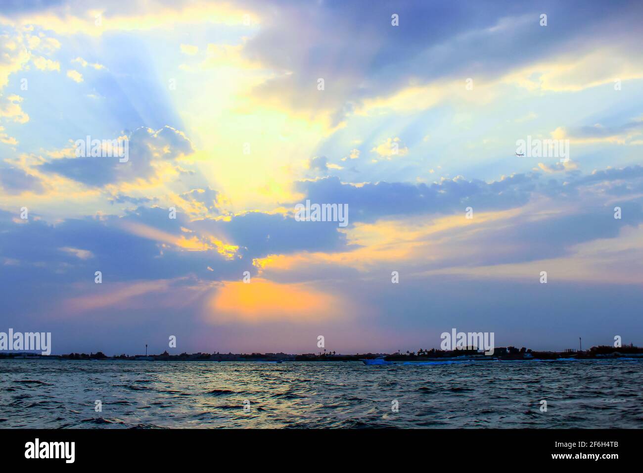 sunset over red sea jeddah Stock Photo - Alamy