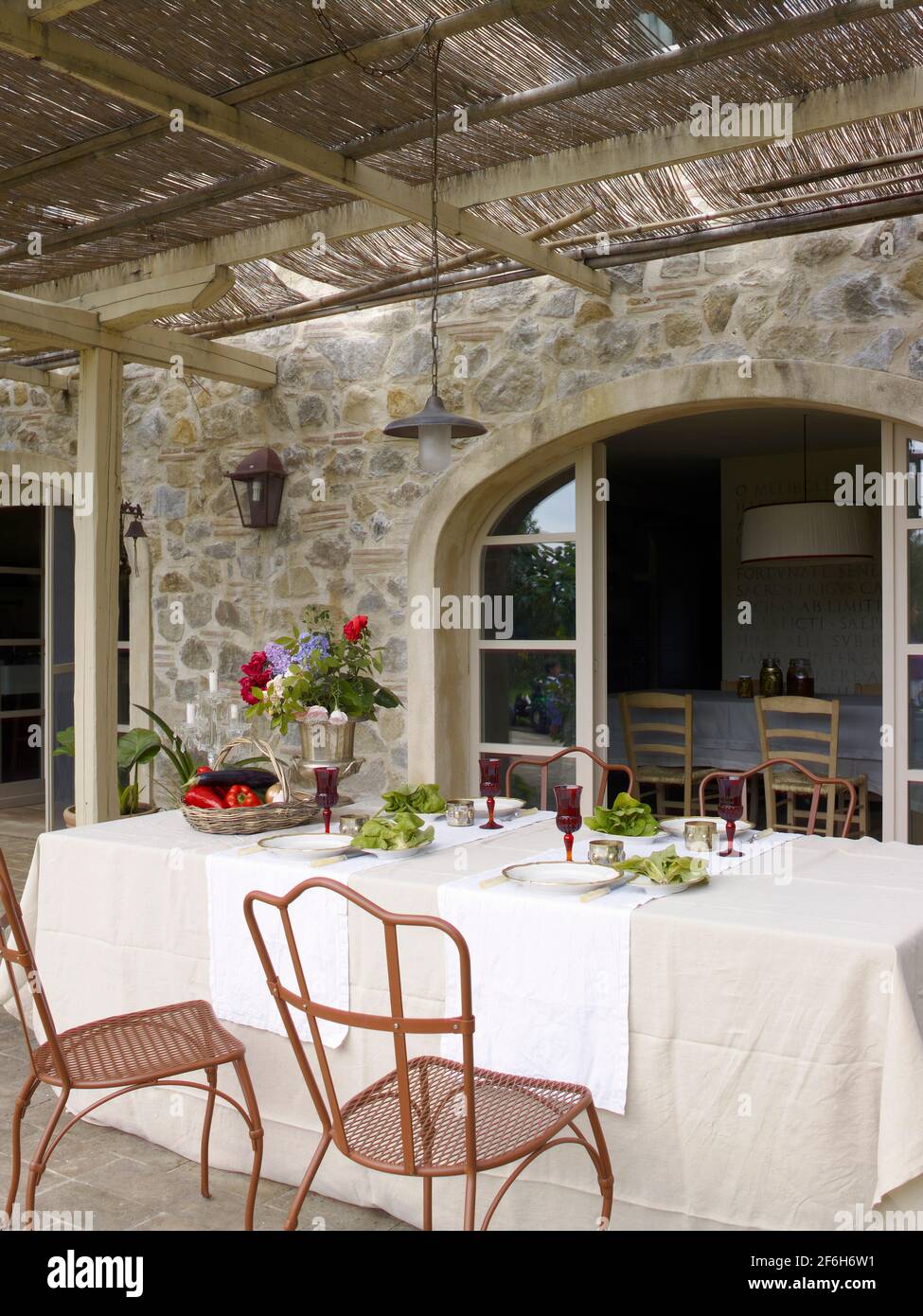 Rural set up hi-res stock photography and images - Alamy