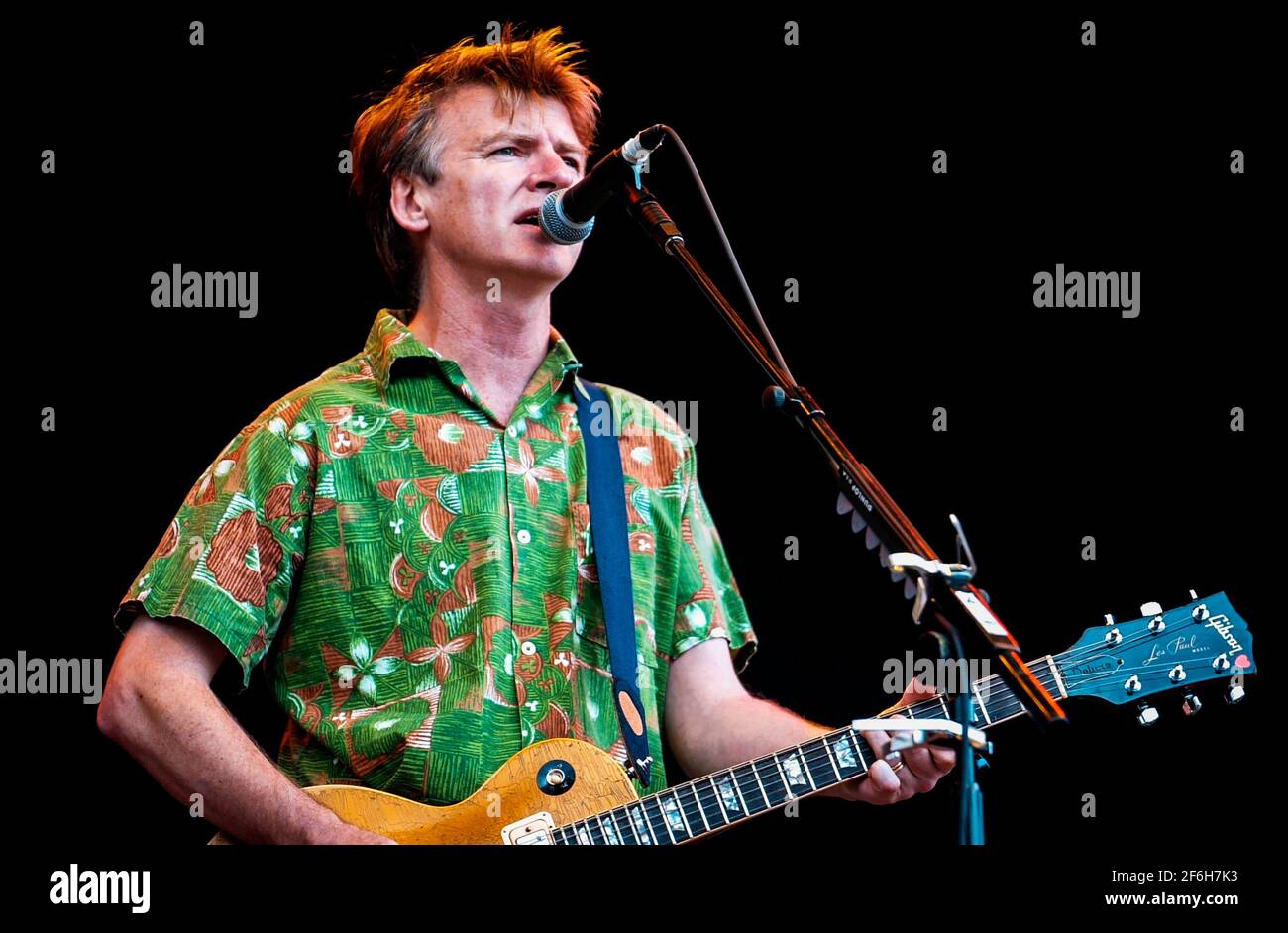 Neil finn hi-res stock photography and images - Alamy