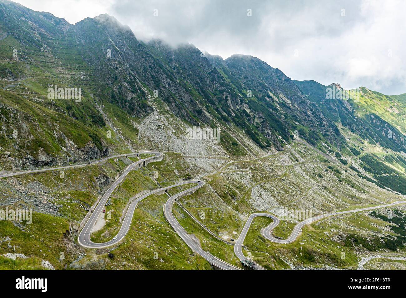 The winding Transfagarasan Highway, over the Carpathian Mountains ...