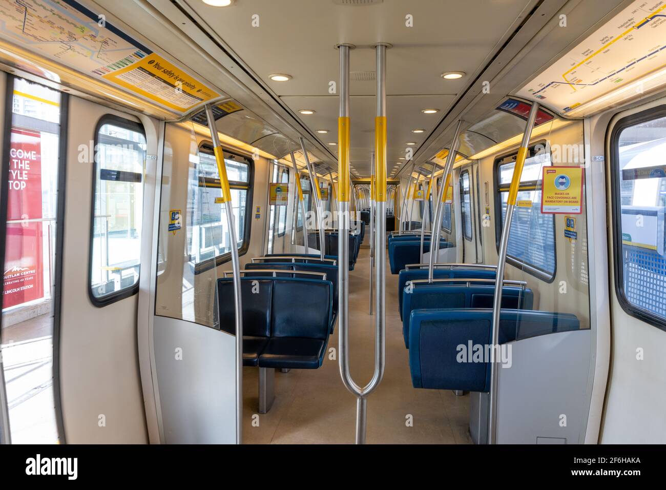 Skytrain vancouver hi-res stock photography and images - Alamy