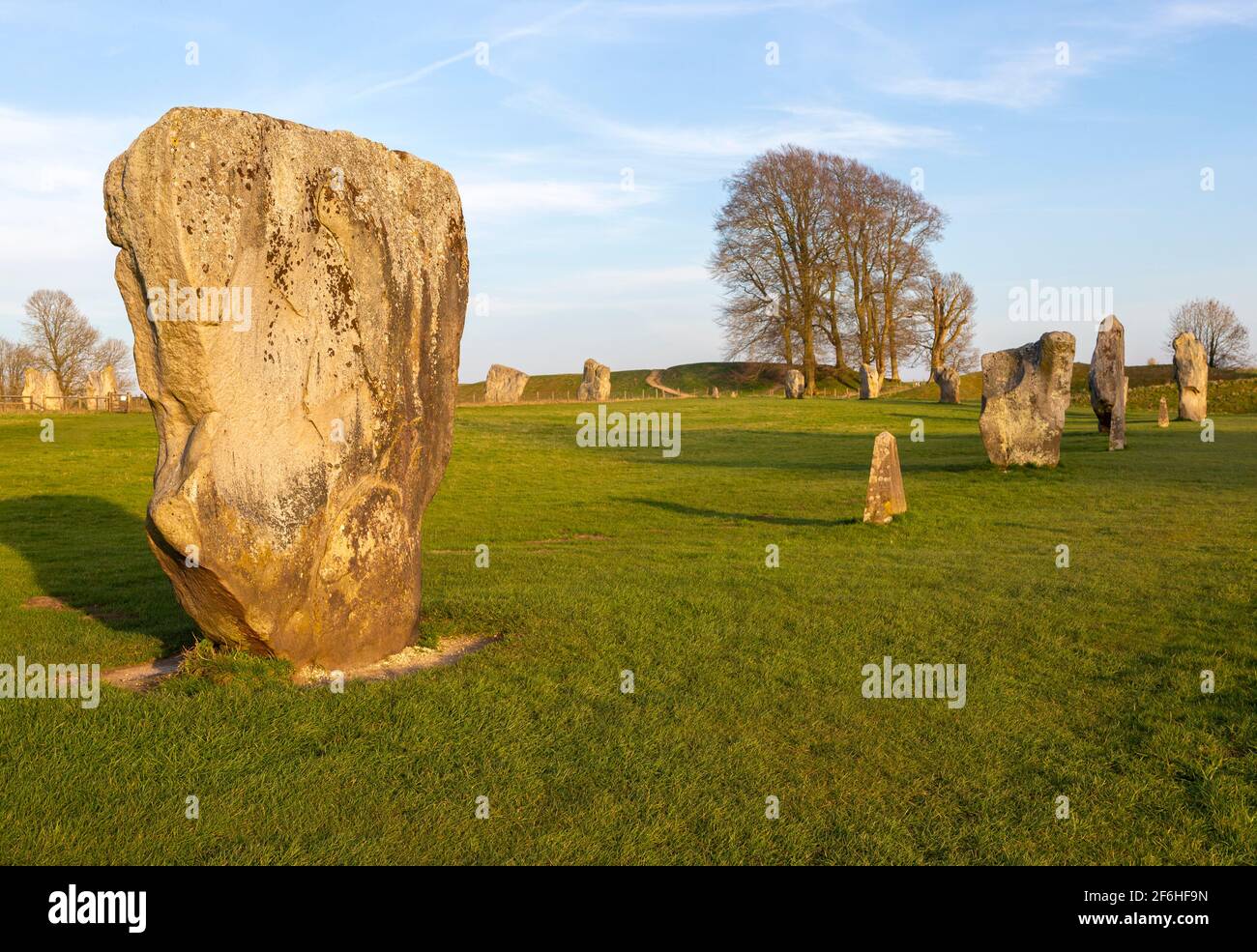 Megalithic prehistoric standing stones Neolithic stone circle henge ...