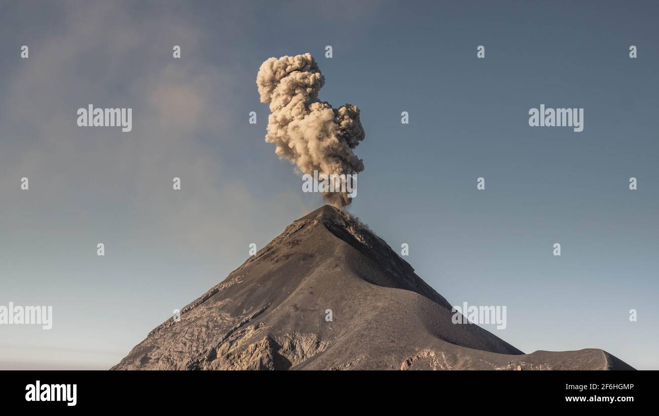 smoke coming out of the crater of a volcano Stock Photo - Alamy