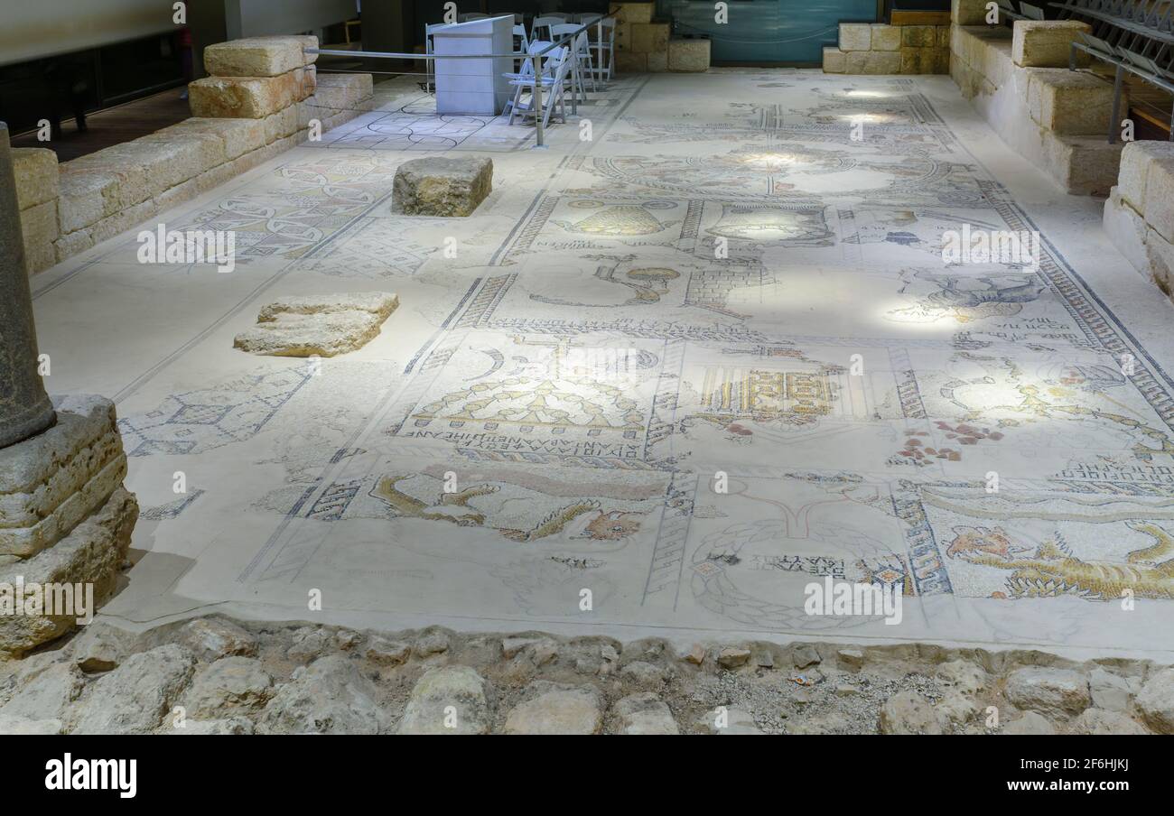 Ancient mosaic floor ancient jewish hi-res stock photography and images ...