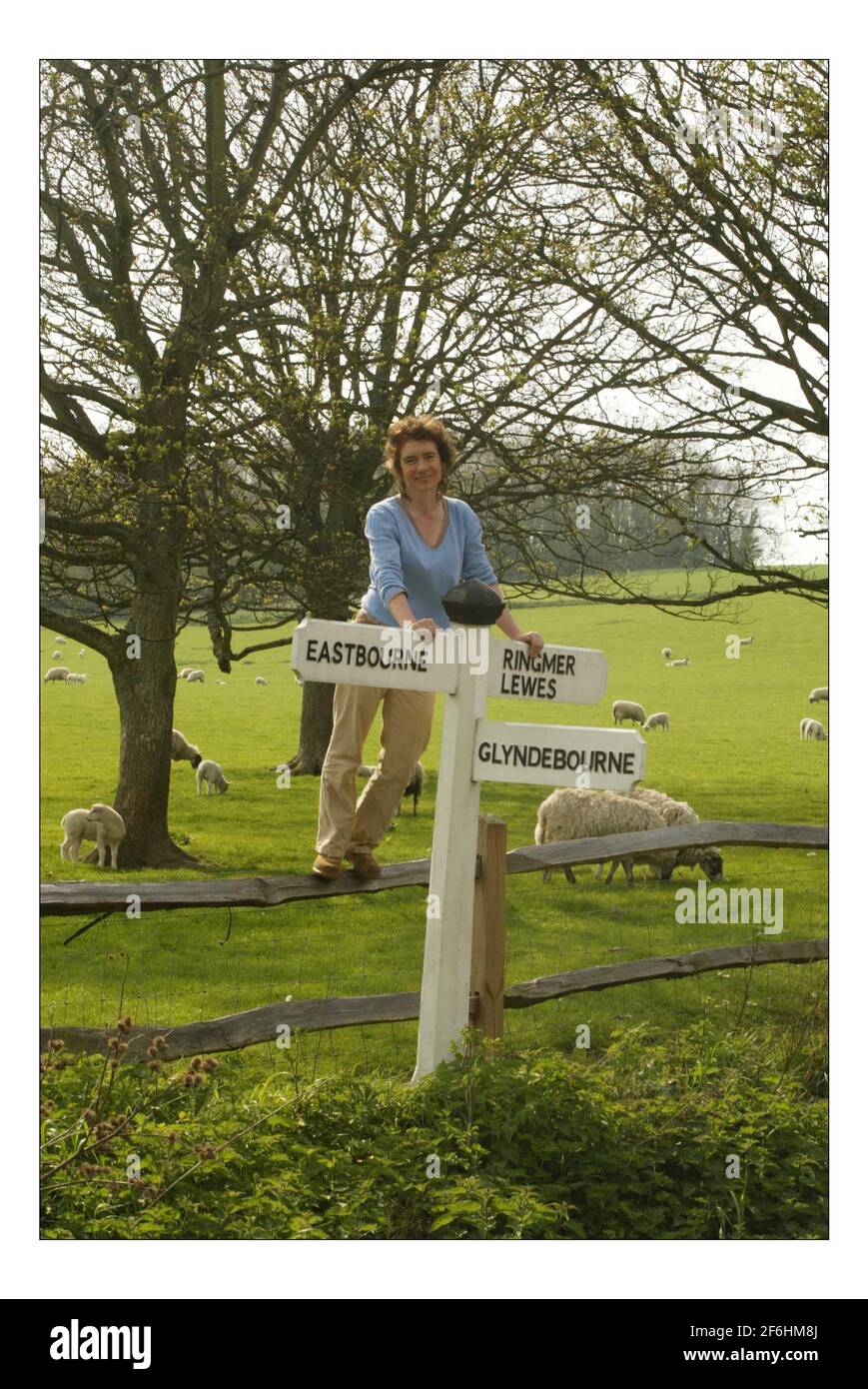 Jeanette Winterson at Glyndbourne.. pic David Sandison 4/5/2006 Stock ...